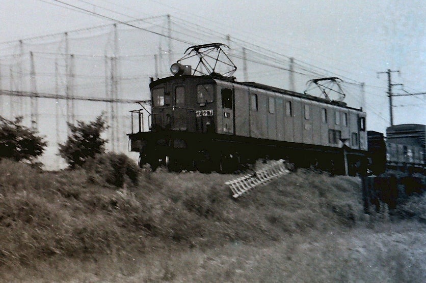 ef52が阪和線で昭和30年代に担当していた貨物列車はnゲージで再現できるのか？: 阿房鉄道日誌